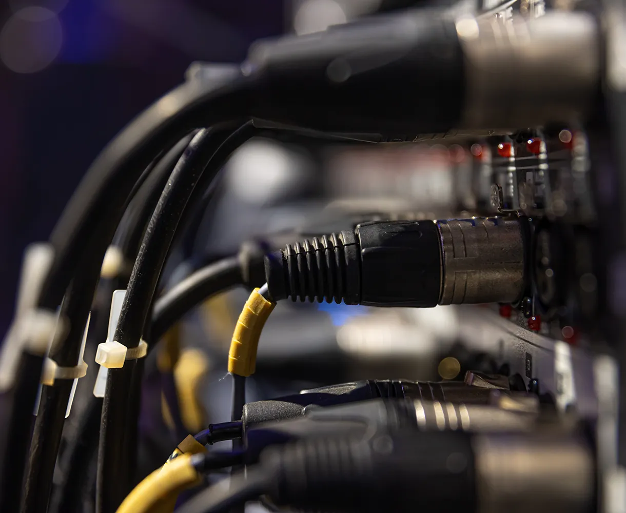 Amphenol Connectors and Interconnects suppliers in India